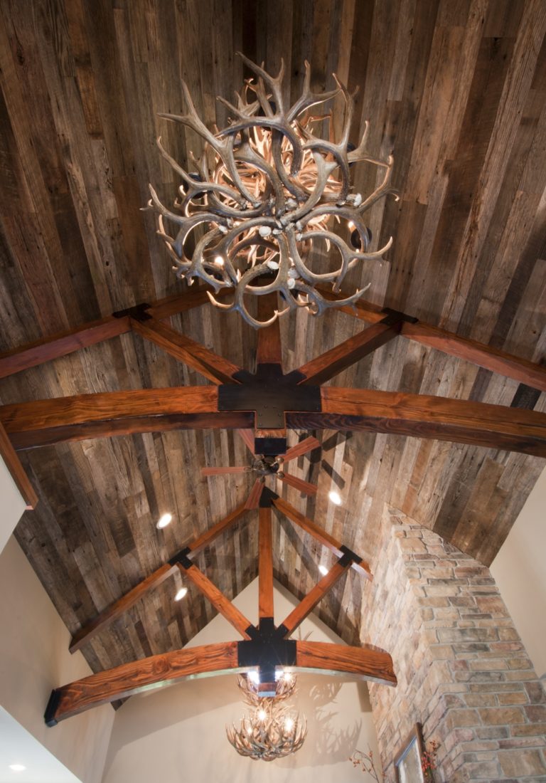 13 Best Wood Types | Reclaimed Wood Ceiling Panels