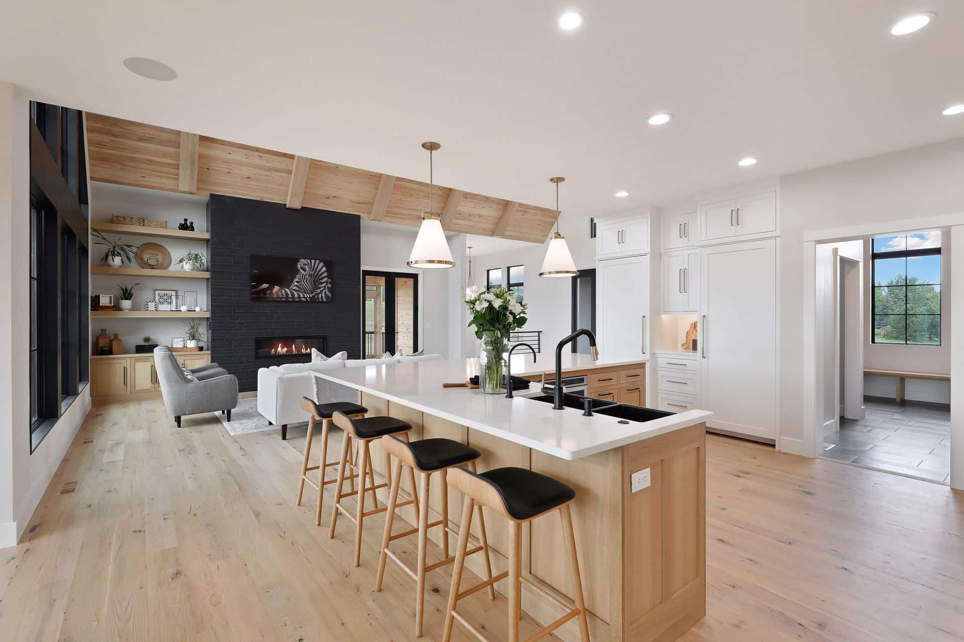 How to Finish Reclaimed Wood | 8 Easy Steps [Ultimate Guide]