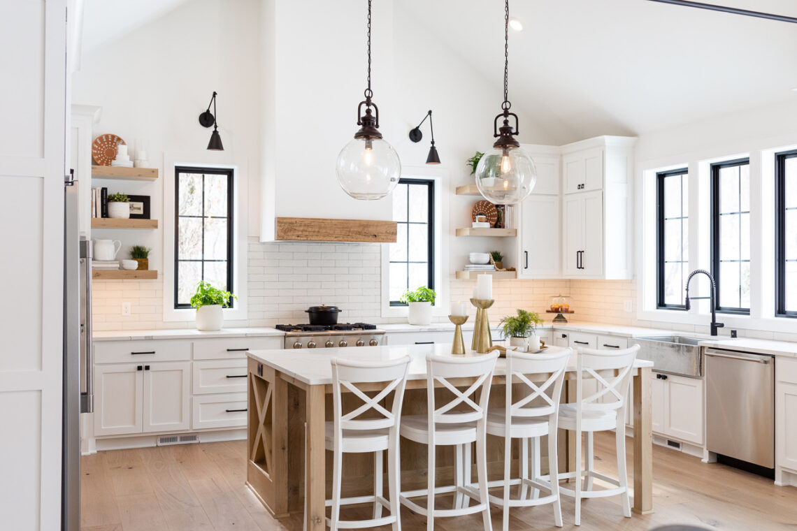 Manomin Resawn Timbers In The Parade Of Homes - Manomin Resawn Timbers